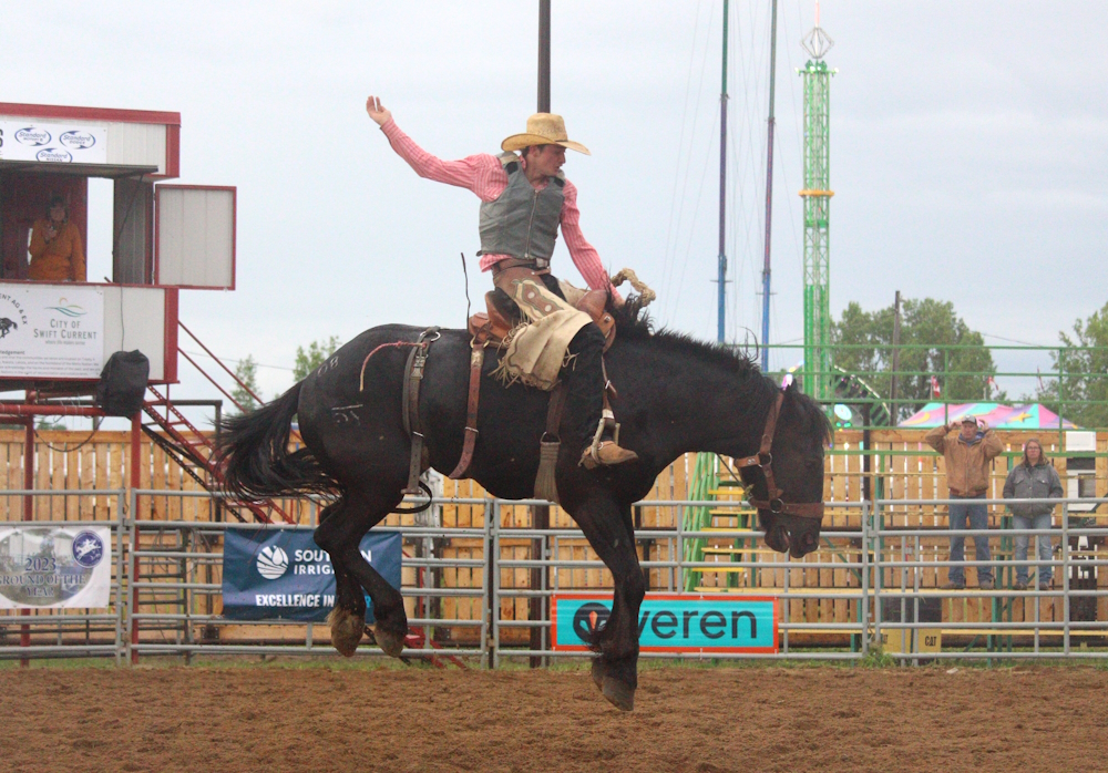 Five locals win Frontier Days rodeo - SwiftCurrentOnline.com - Local ...