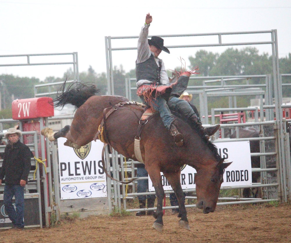 Five locals win Frontier Days rodeo - SwiftCurrentOnline.com - Local ...