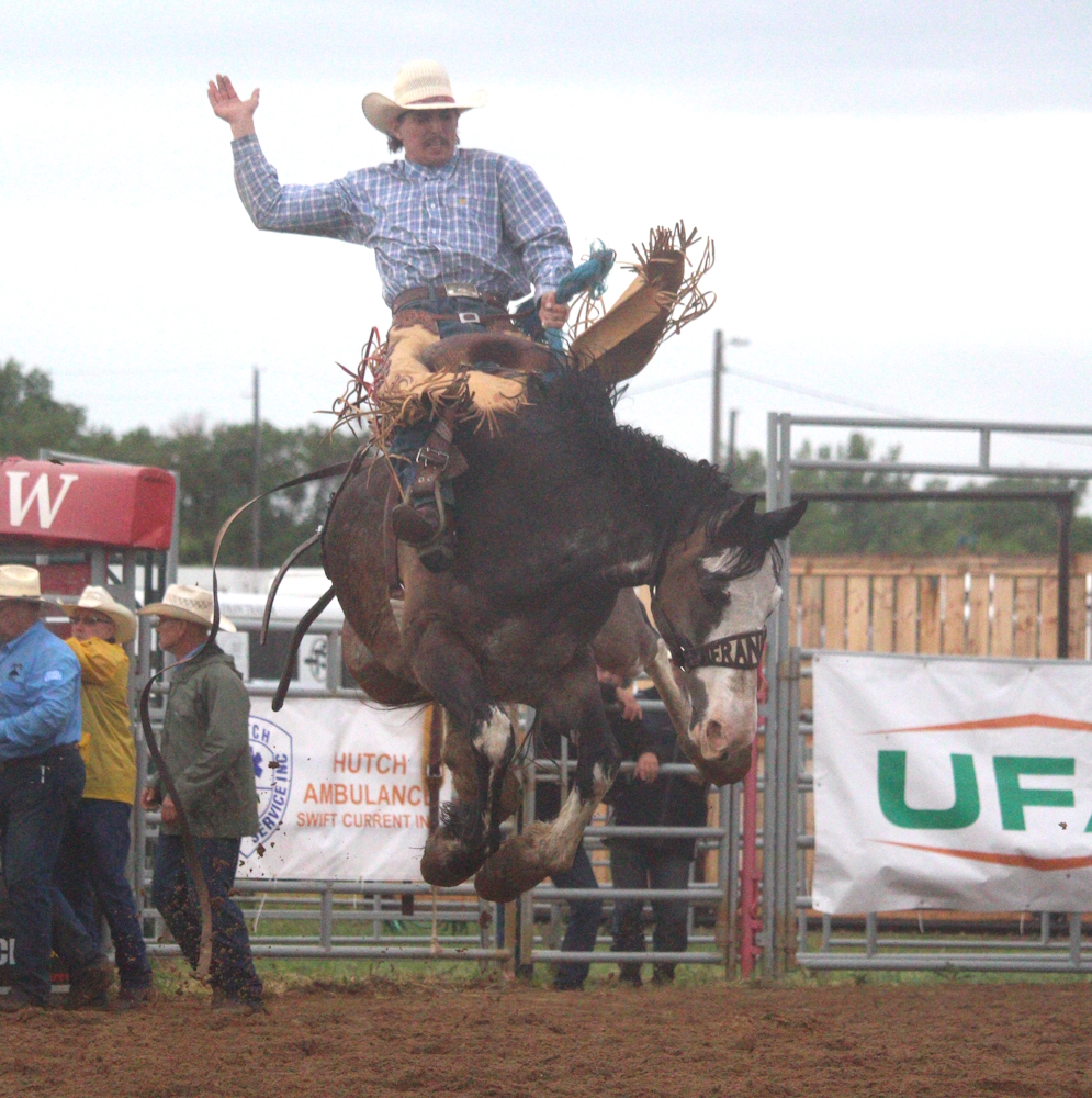 Five locals win Frontier Days rodeo - SwiftCurrentOnline.com - Local ...