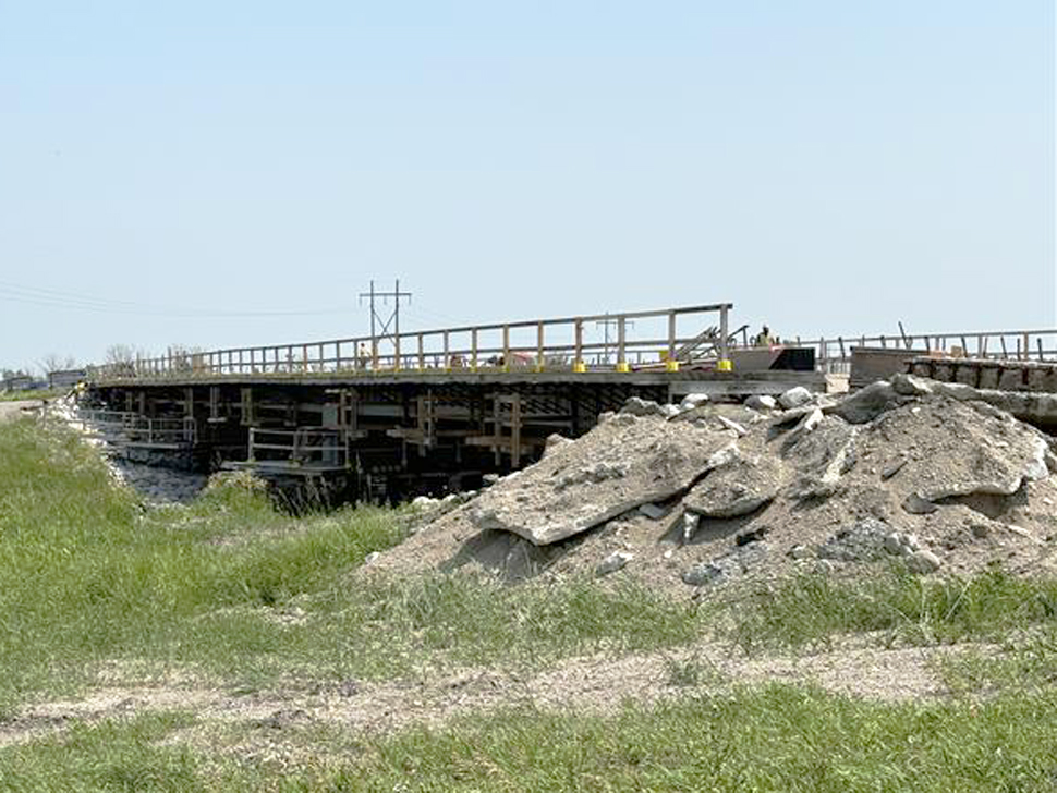 PR 311 bridge expected to open by December - SteinbachOnline.com ...