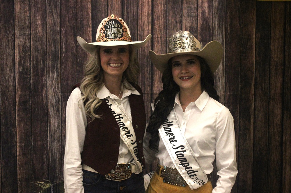 The nineties return at the Miss Strathmore Stampede Fashion Show ...