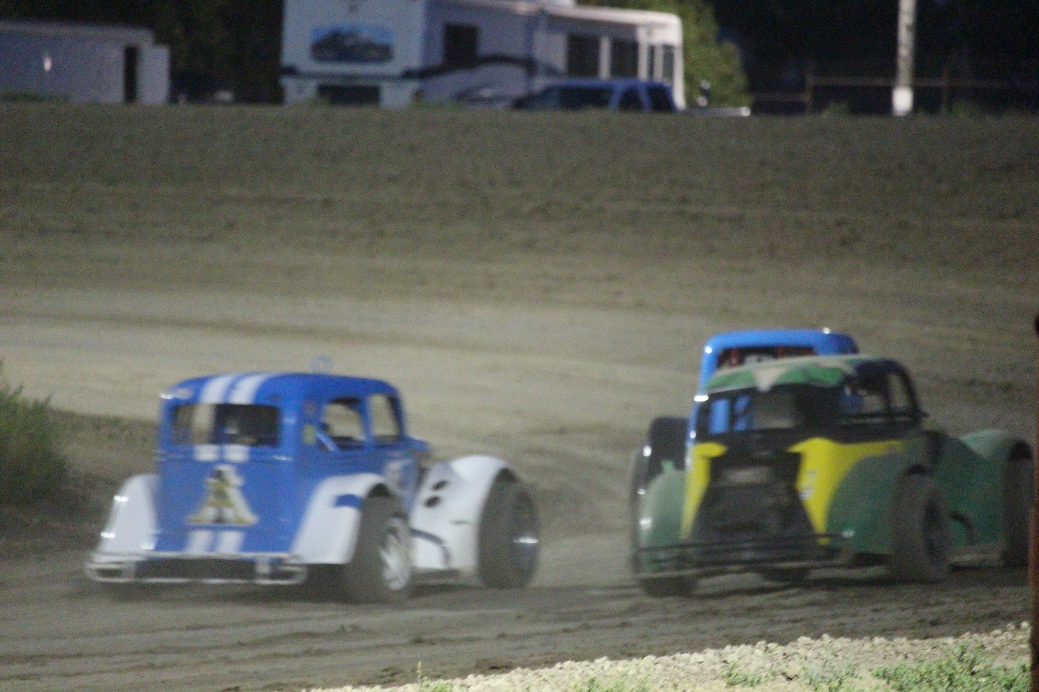 Legends & local stock cars speed through the weekend ...