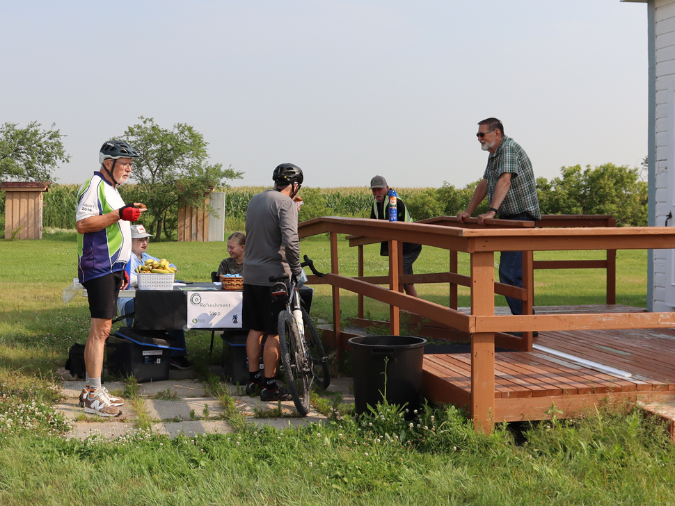 Cyclists pedal through history: MHV and Peace Trail fundraiser a ...