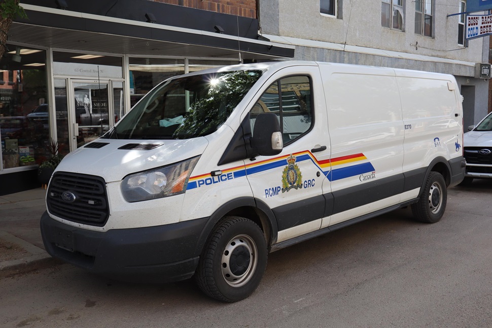 Traffic stop results in Swift Current man's arrest for suspected meth ...