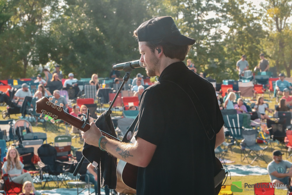 Winkler Harvest Festival Sunday Night Artists share their hearts with ...