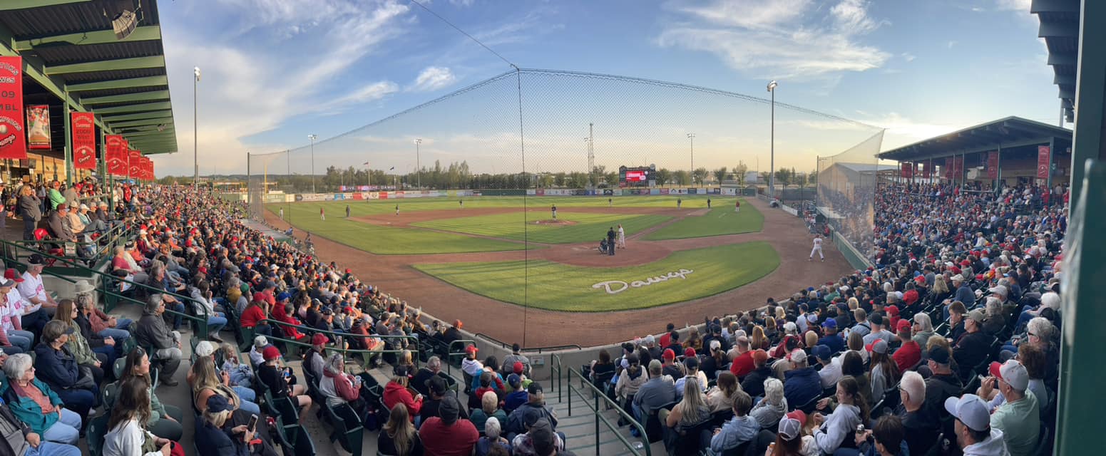 Dawgs aiming to "Repeat the 3-peat" - CochraneNow: Cochrane, Alberta's ...