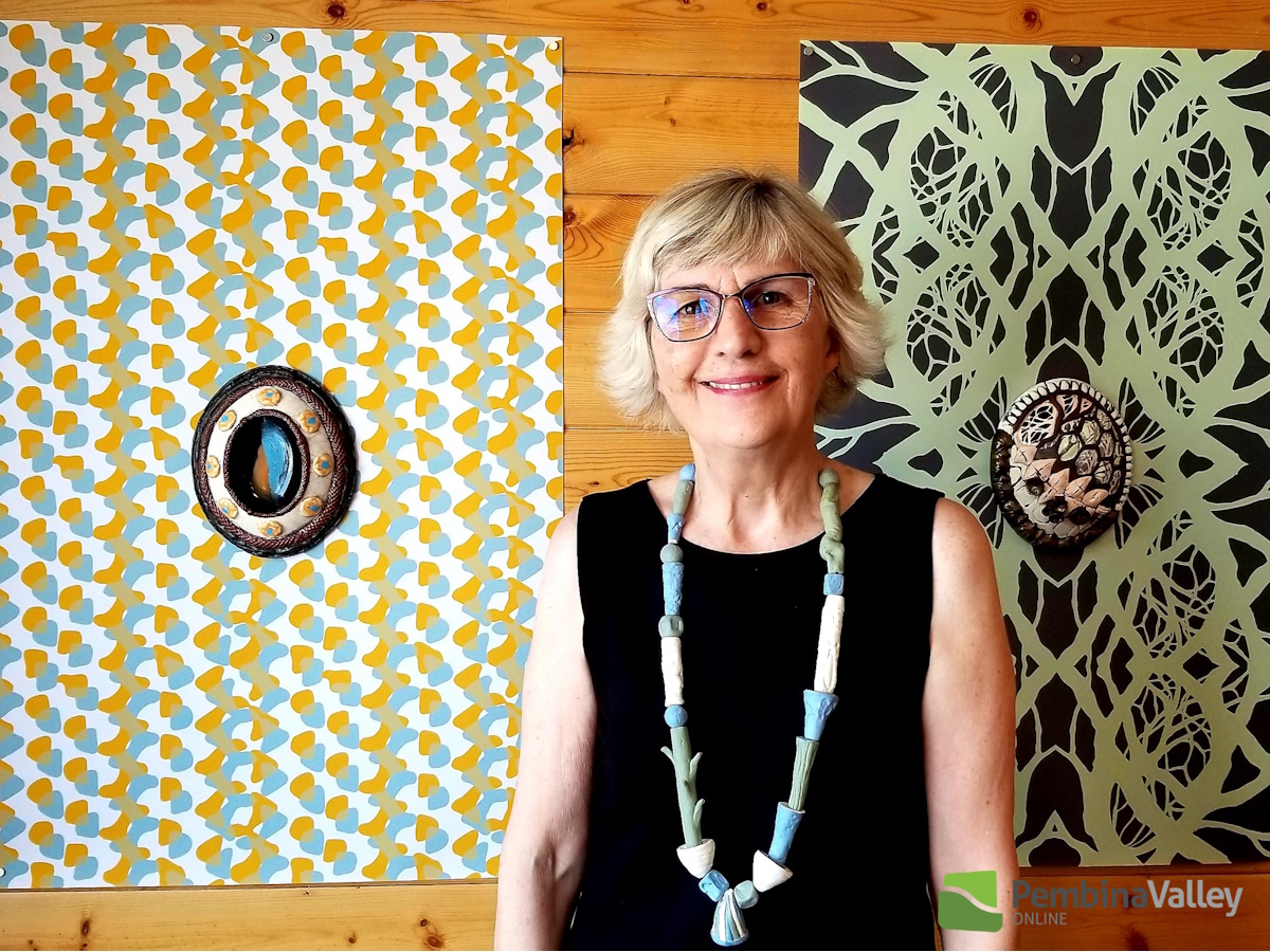 Plum Coulee homecoming celebration held for award winning ceramics ...