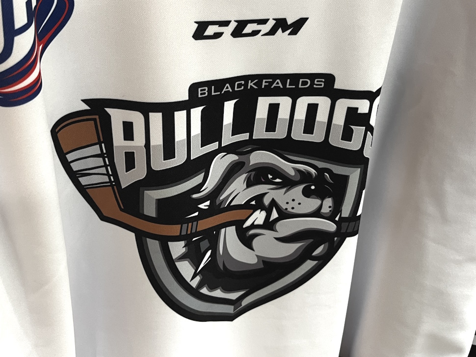 Bulldogs sign 2007-born defenceman for 2025-26 season ...