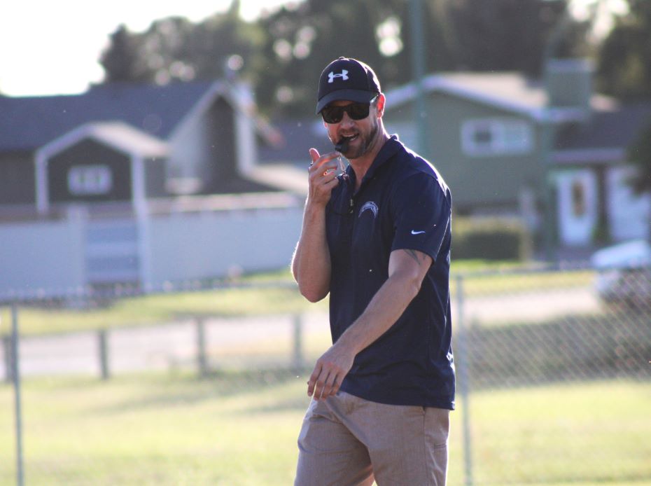 After tough loss, Elecs focus on rebuilding for a better season ...