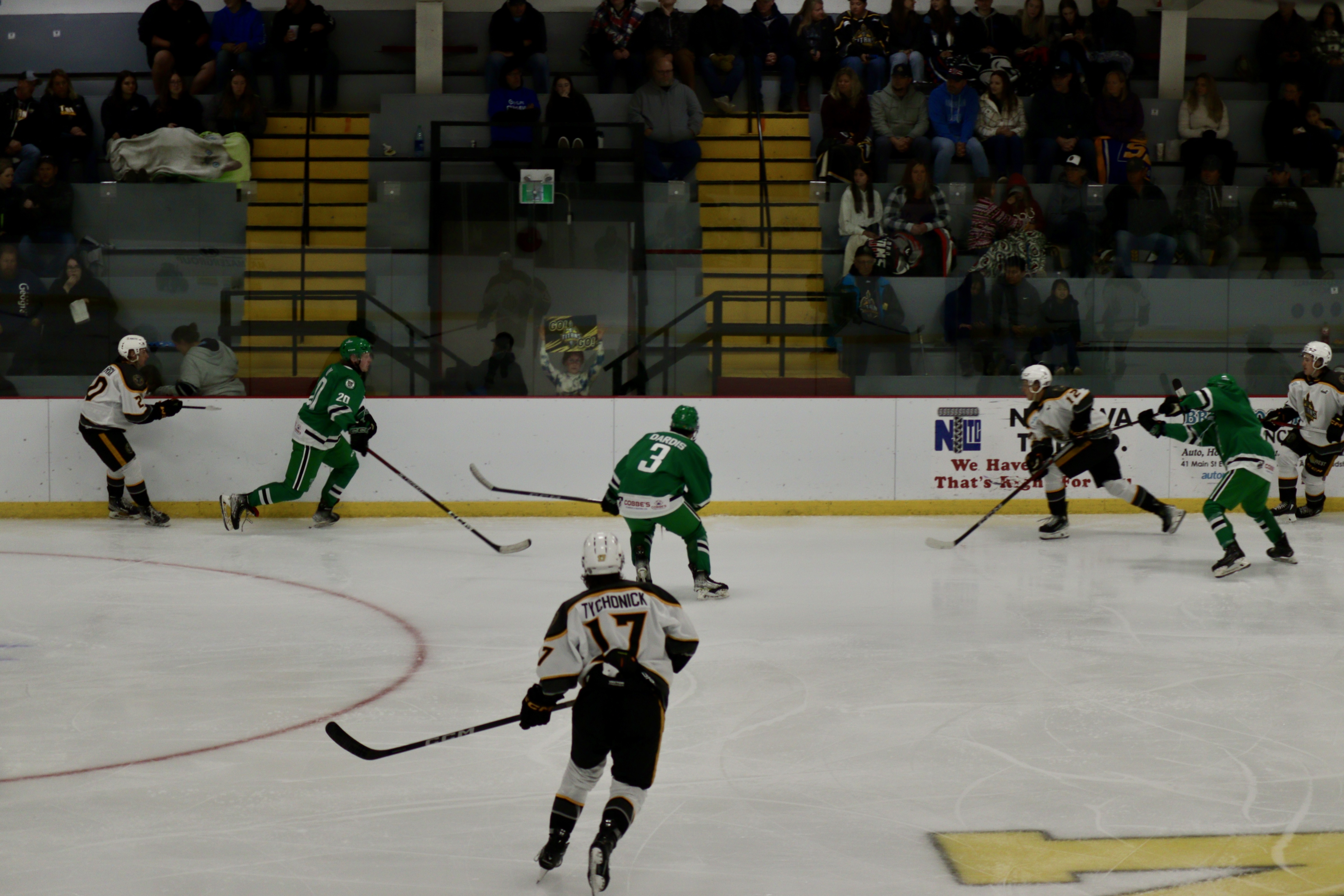 Terriers lose tight battle to Titans - PortageOnline.com - Local news ...
