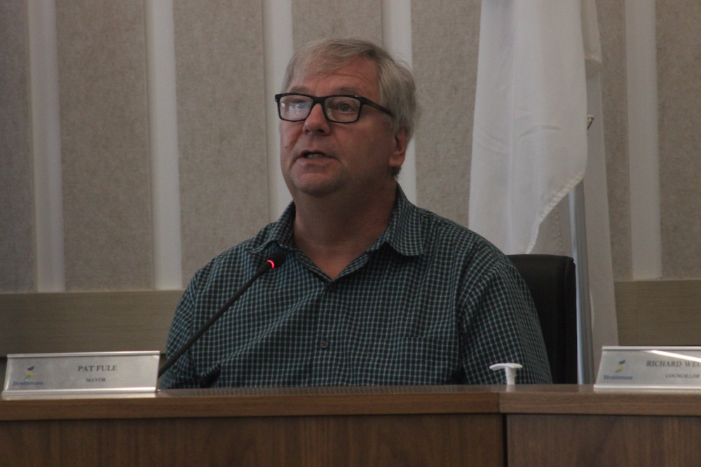 Mayor Pat Fule calls for water saving efforts as restrictions continue ...
