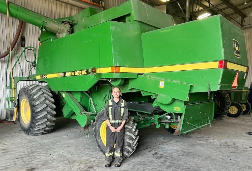 Chinook’s Edge students learn skills through career-building ...