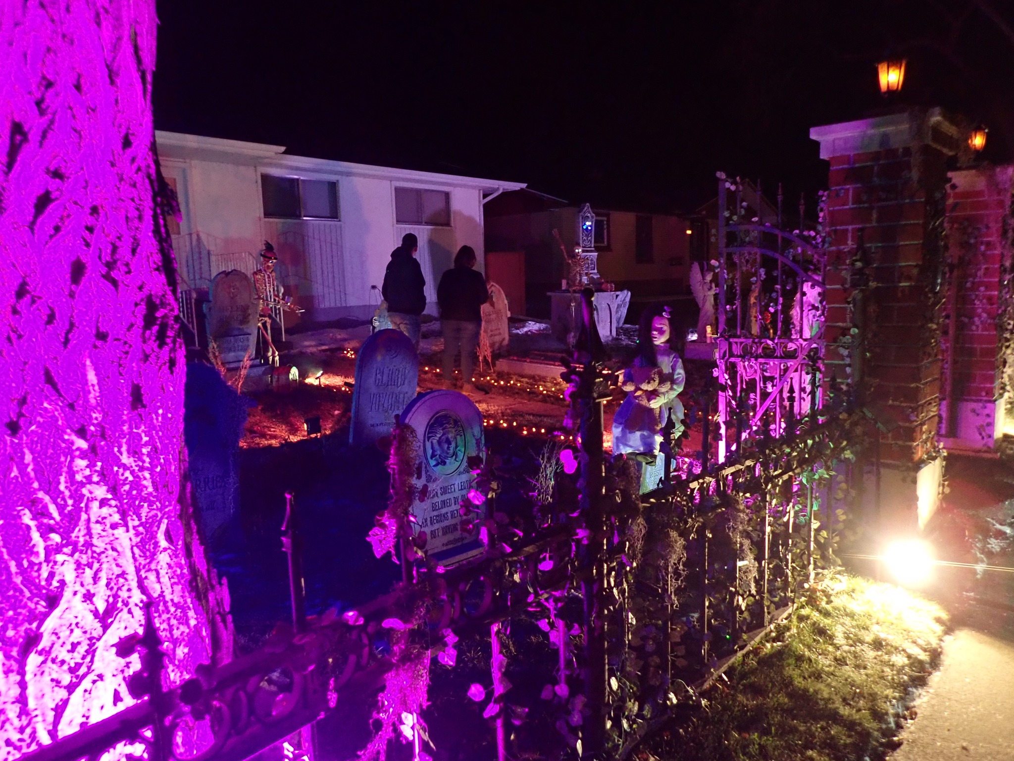 Swift Current Halloween enthusiast takes home national trophy ...