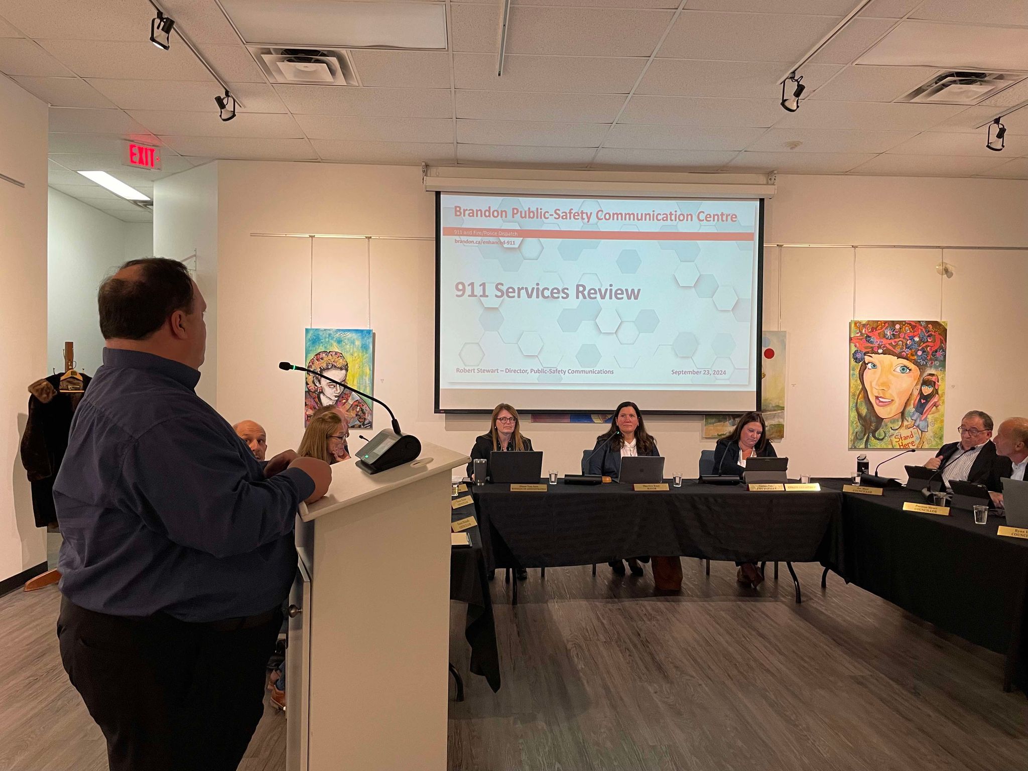 Portage Council reviews 911 service stats amid rising call volumes ...