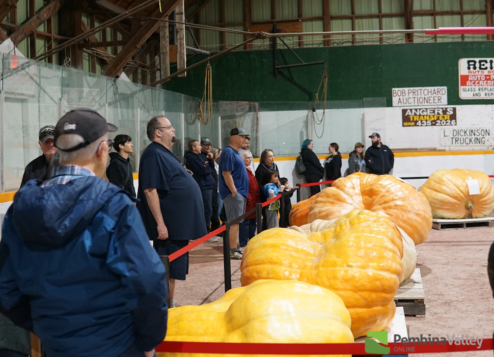 Lancaster, MN grower tips scales with largest winner ever at Roland ...