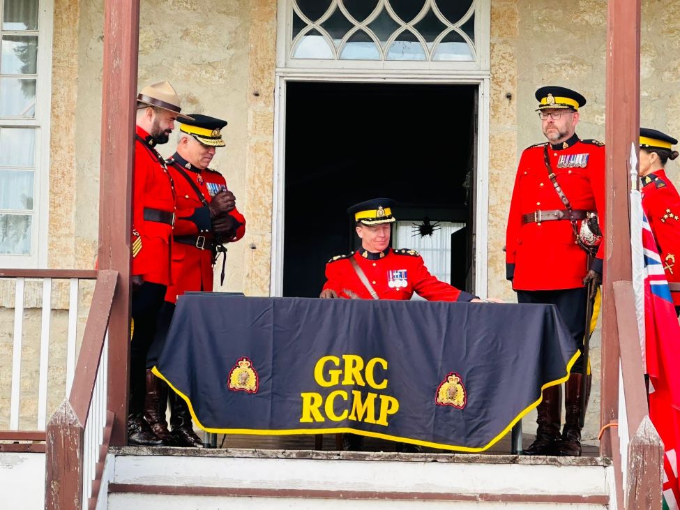 History and tradition on display as Manitoba RCMP recognizes Change of ...