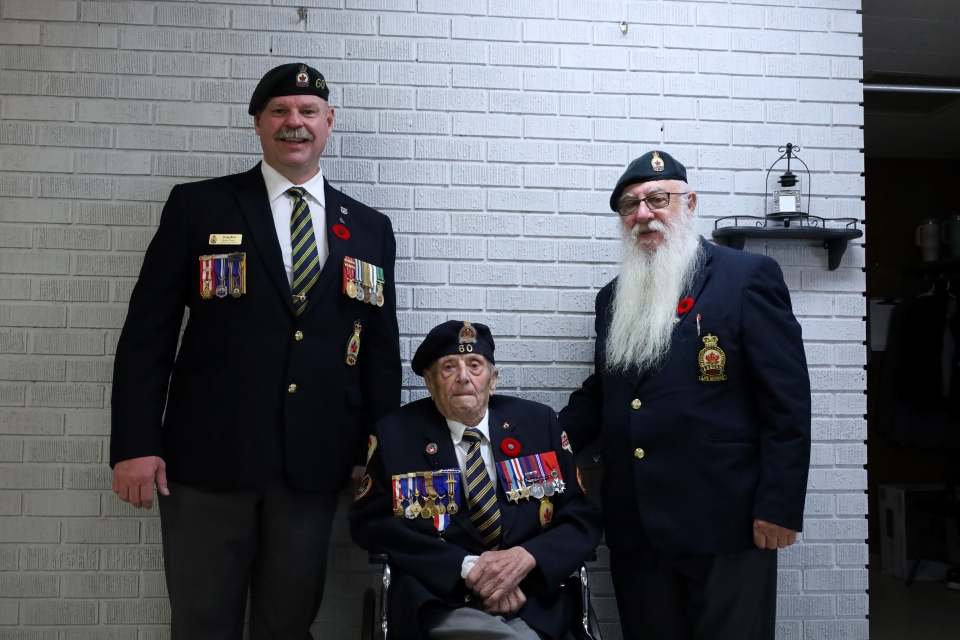 VIDEO: Local WWII veteran Jim Spenst receives first poppy for Estevan ...