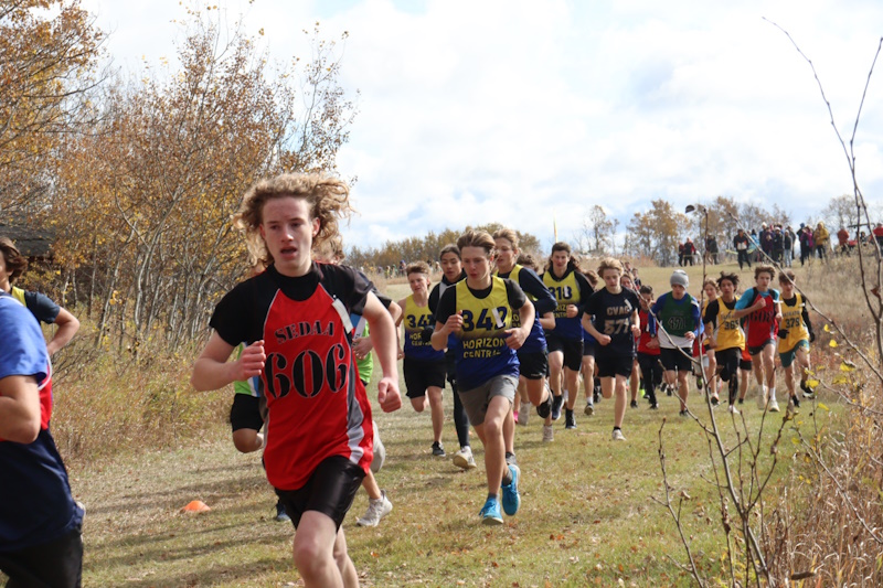 Incredible turnout for Provincial Cross Country at Dixon ...