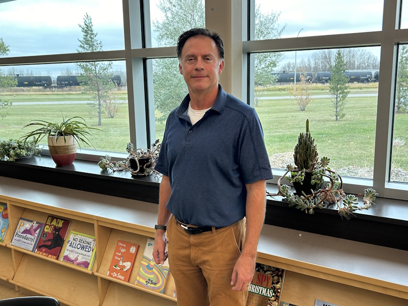 Dave Rowe greets retirement with a new mission as a city council ...