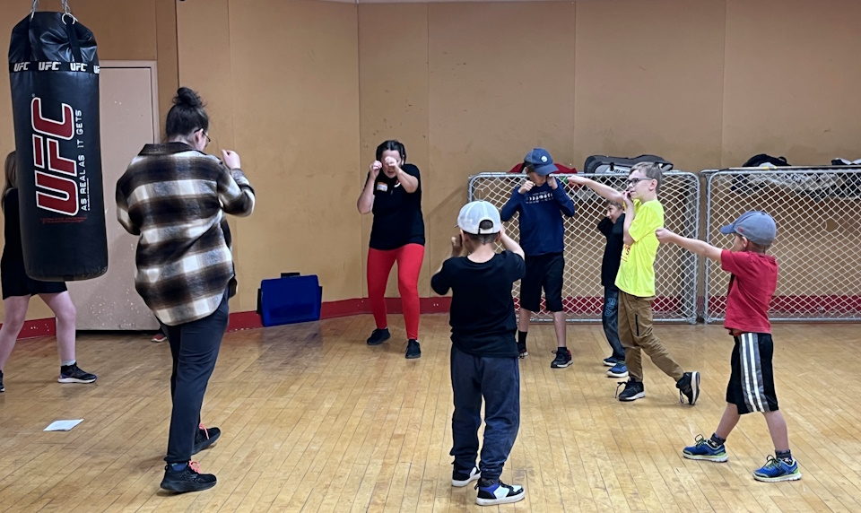 'Little Hitters' putting a TKO on boredom - DiscoverWeyburn.com - Local ...