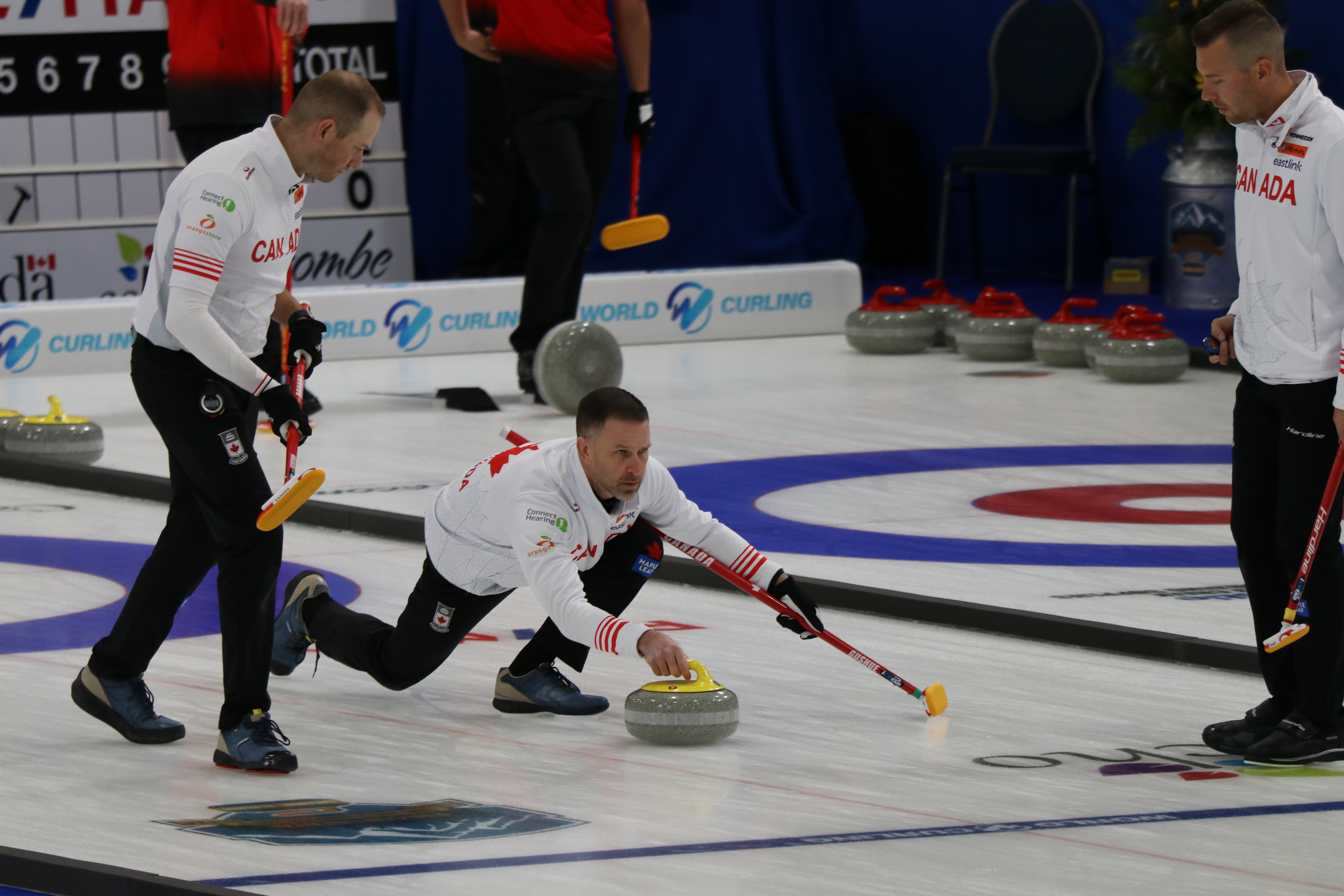 Team Gushue finishes round-robin undefeated - CentralAlbertaOnline.com ...