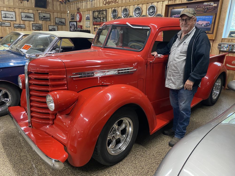 Keith Kemp's '41 Diamond T, a cherished piece of family history ...