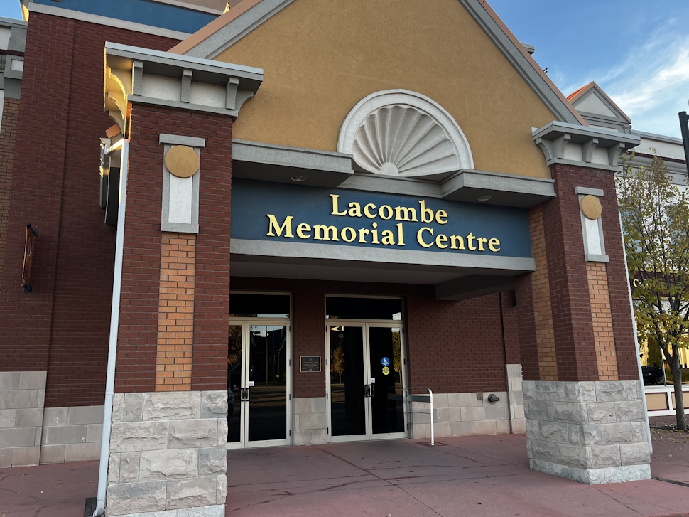 Lacombe FCSS reflects on growth and new initiatives at annual meeting ...