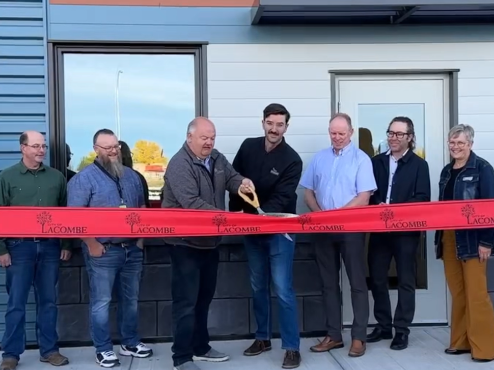 Lacombe officially opens new $10.8 million Operations Facility ...