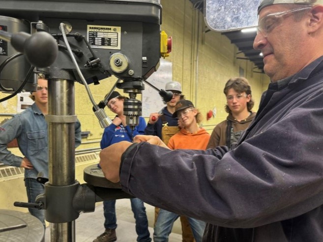 Chinook’s Edge students get a head start in exploring skilled trades ...