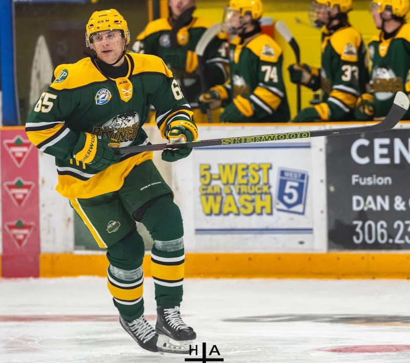 Broncos Jacob Strizzi named SJHL Forward of the Week - DiscoverHumboldt ...