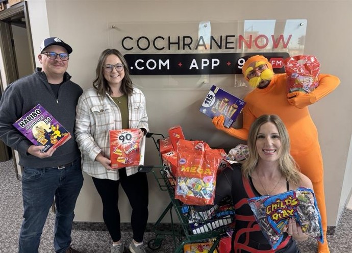 Emily wins 91.5 pounds of Halloween candy! - CochraneNow: Cochrane ...