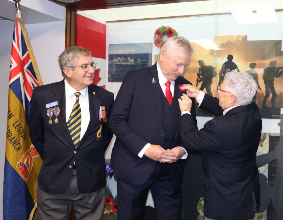 Mayor received ceremonial ‘first poppy’ on Friday - DiscoverMooseJaw ...