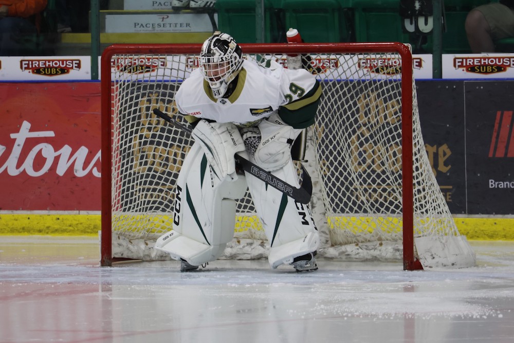 Ciarlo makes 48 saves in Oilers loss to Vees at BCHL Showcase ...