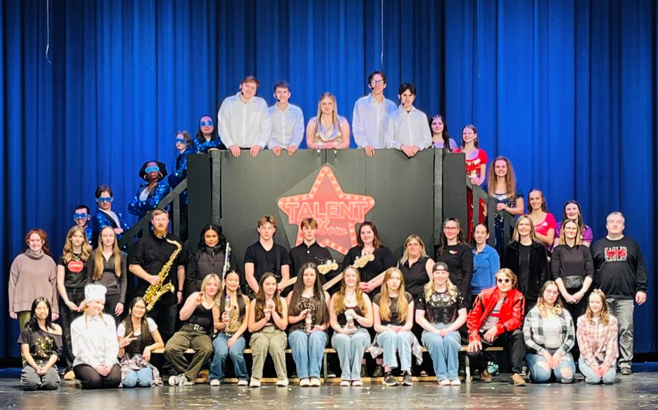 [GALLERY]: WCS Senior Musical 'Pop Stars' debuts this week ...