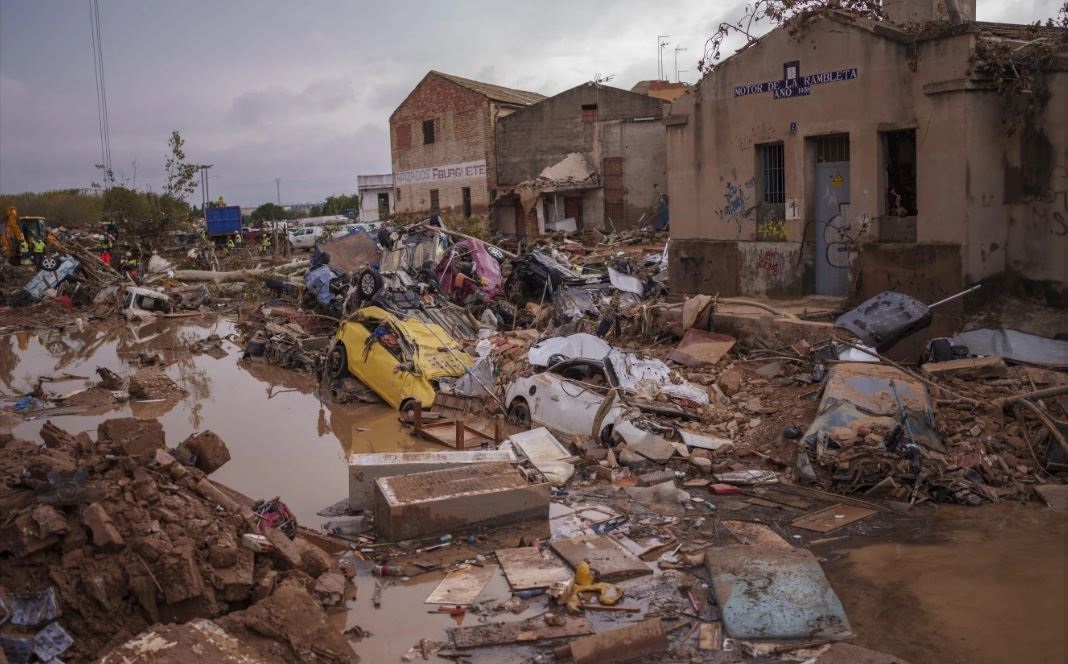 Spain’s deadliest flood in a century sparks calls for aid, prayer ...