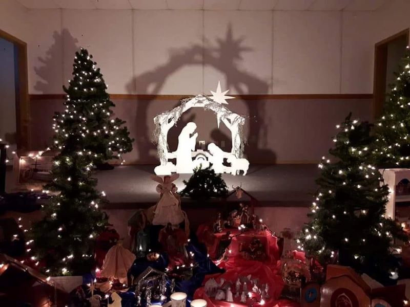 14th Annual Night Jesus Was Born Nativity lights up Hodgeville ...