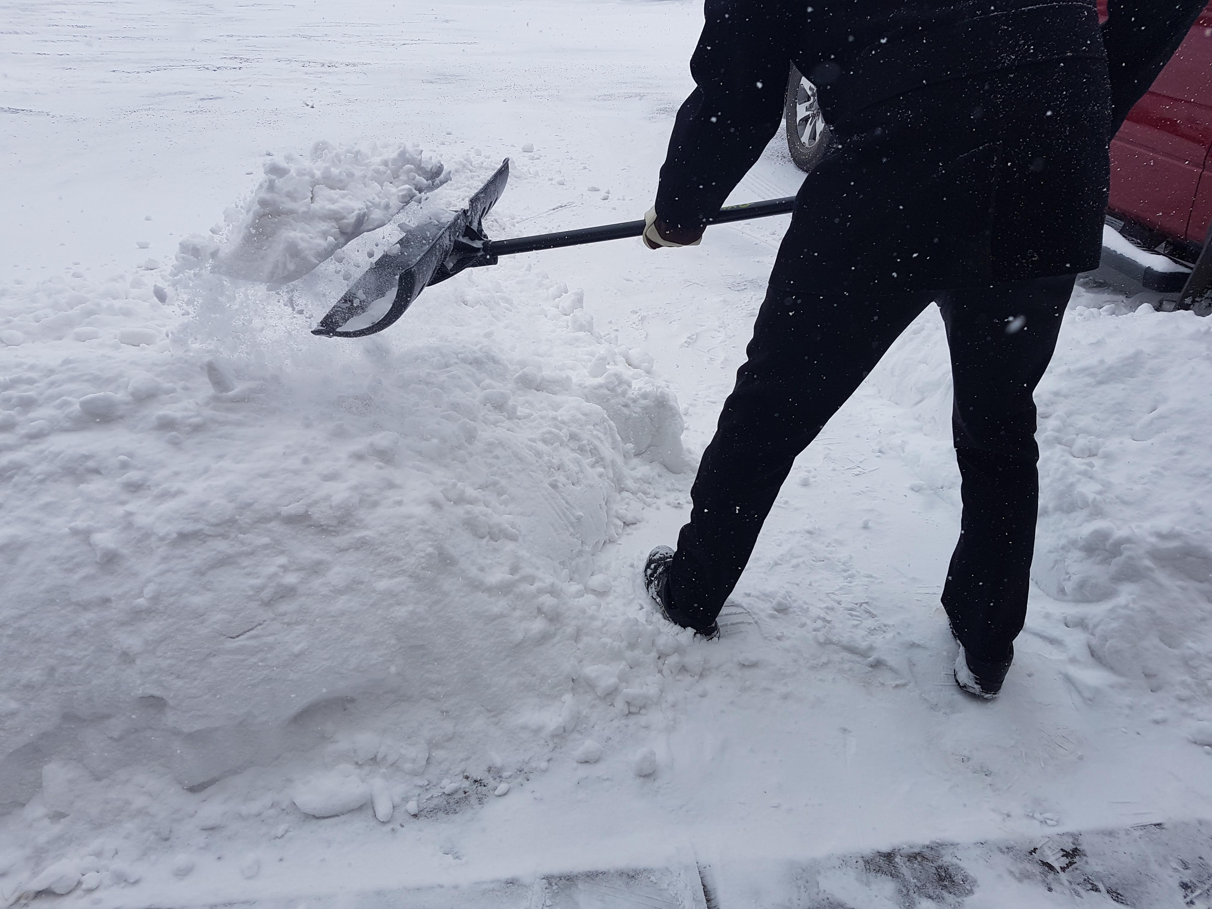 Final taste of fall? Temperatures drop as snow moves toward southern ...