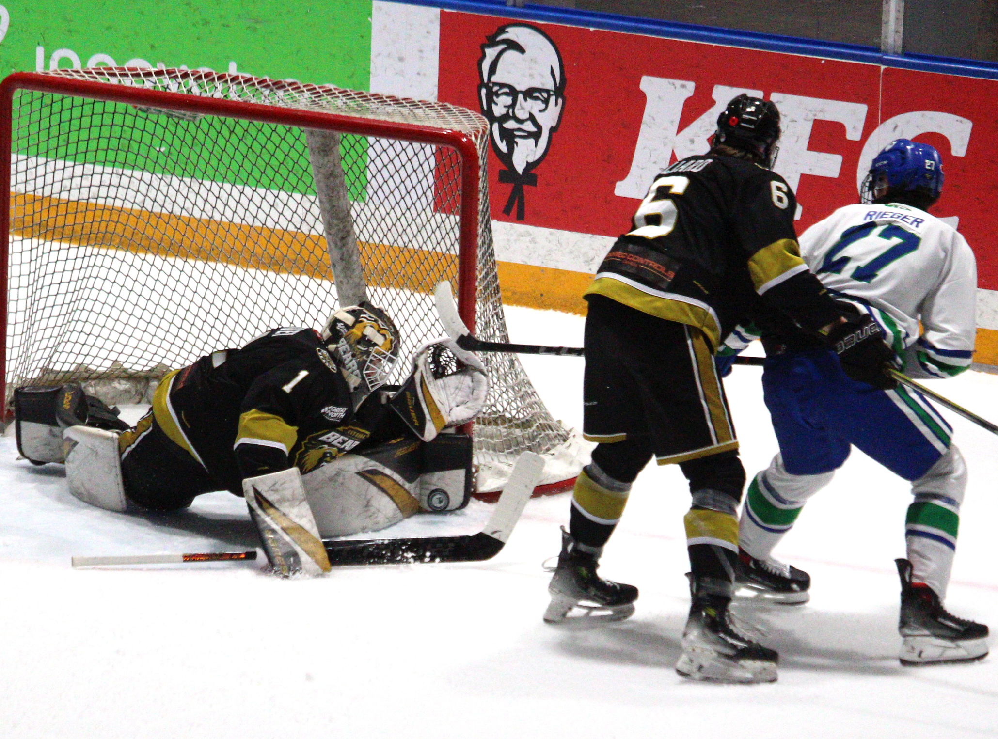 Legionnaires maul Bears with offensive prowess - SwiftCurrentOnline.com ...