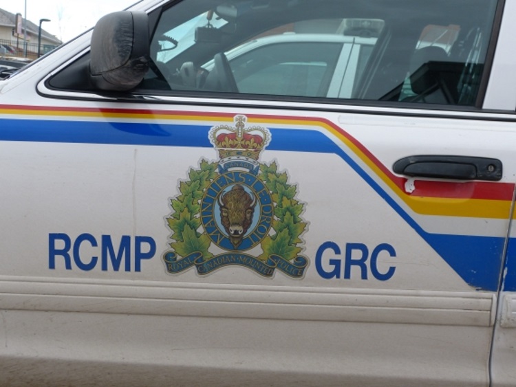 RCMP gives details on crash at highway intersection near Estevan ...