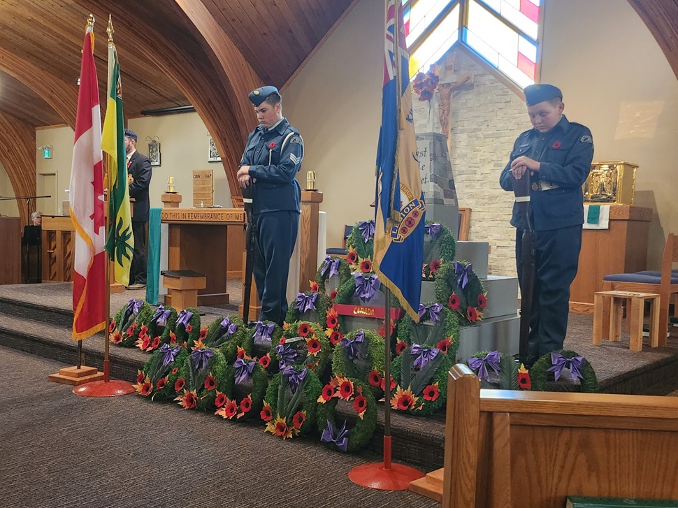 Community gathered for Remembrance Day Ceremony in Kindersley ...