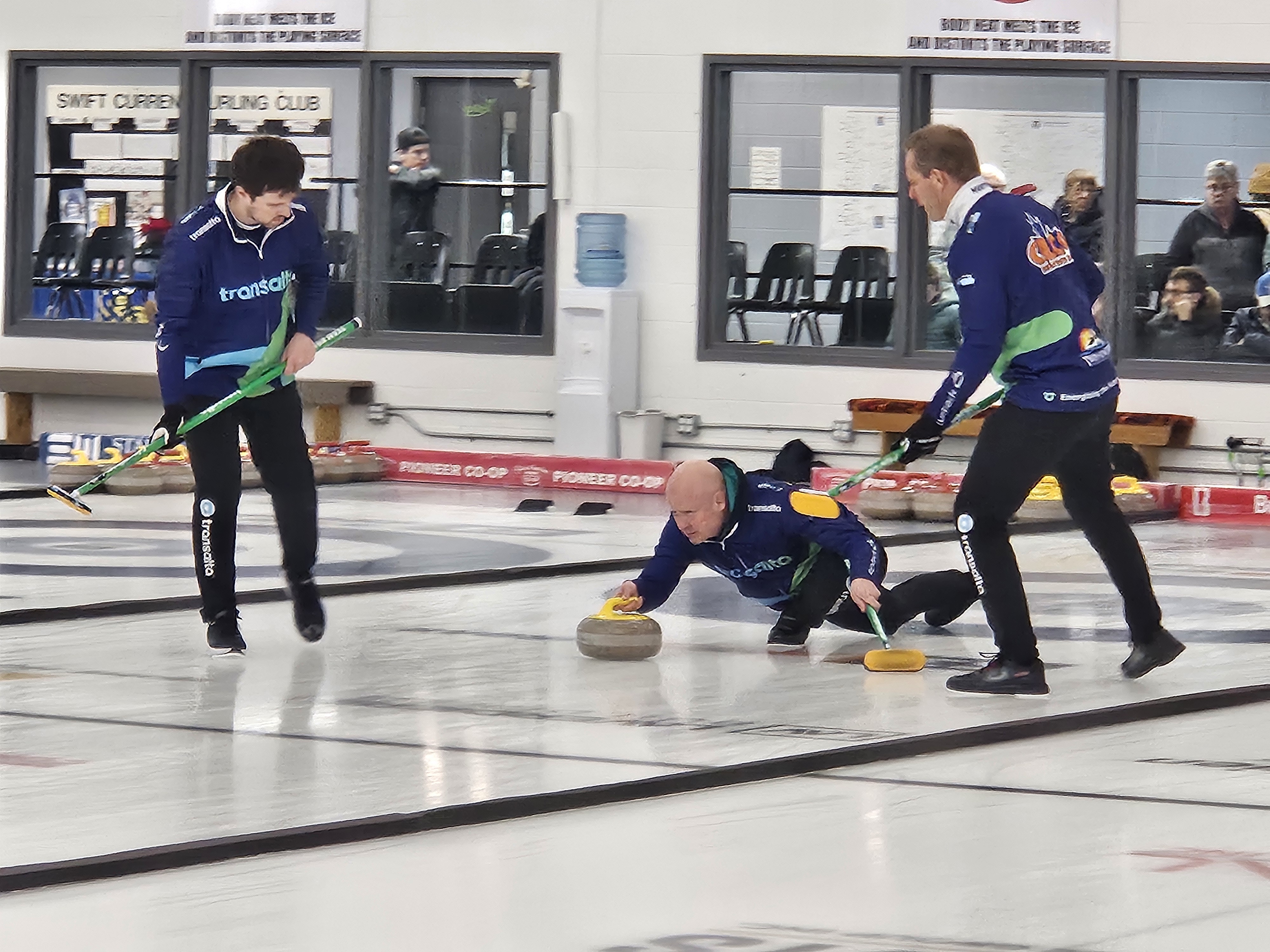 Clutch last-rock draw lifts Koe to Western Showdown title ...