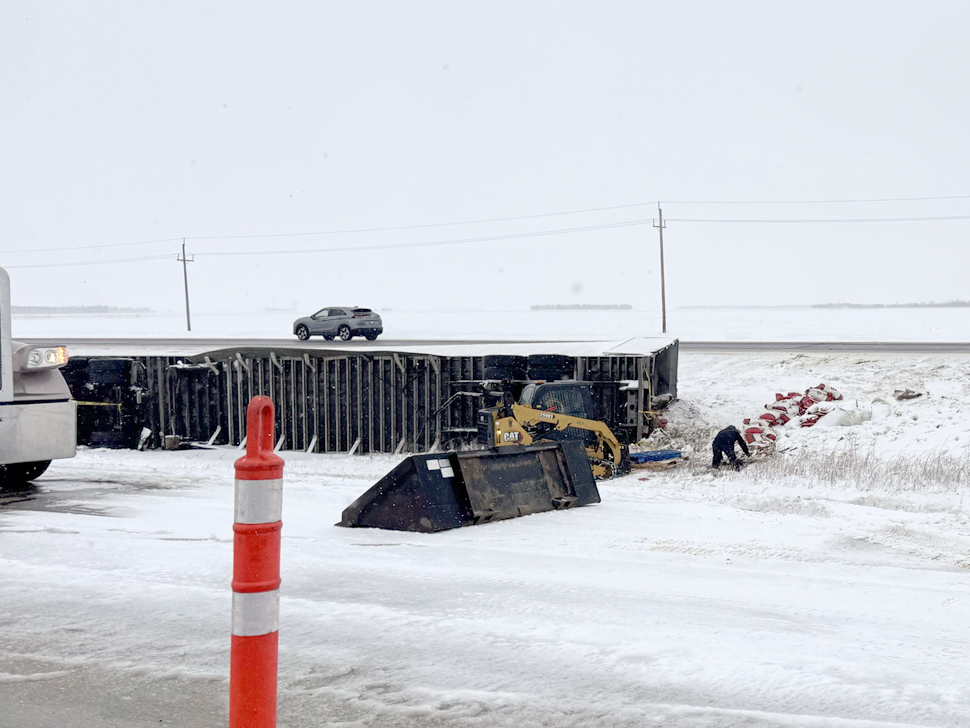 HWY 75 closed from Winnipeg to the US border, road conditions ...