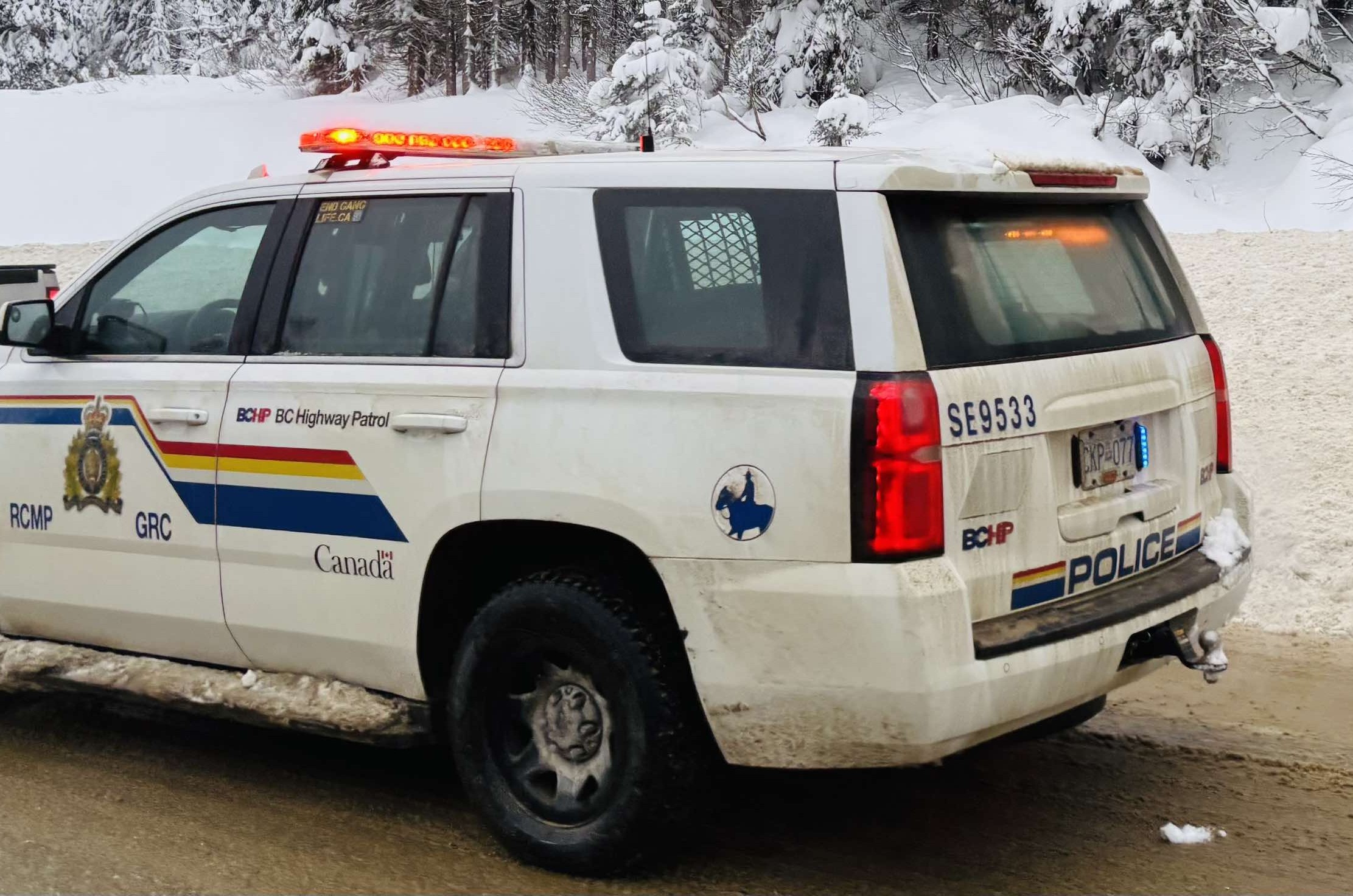 Update: Holiday travel disrupted: Highway 93 closed north of Radium Hot ...