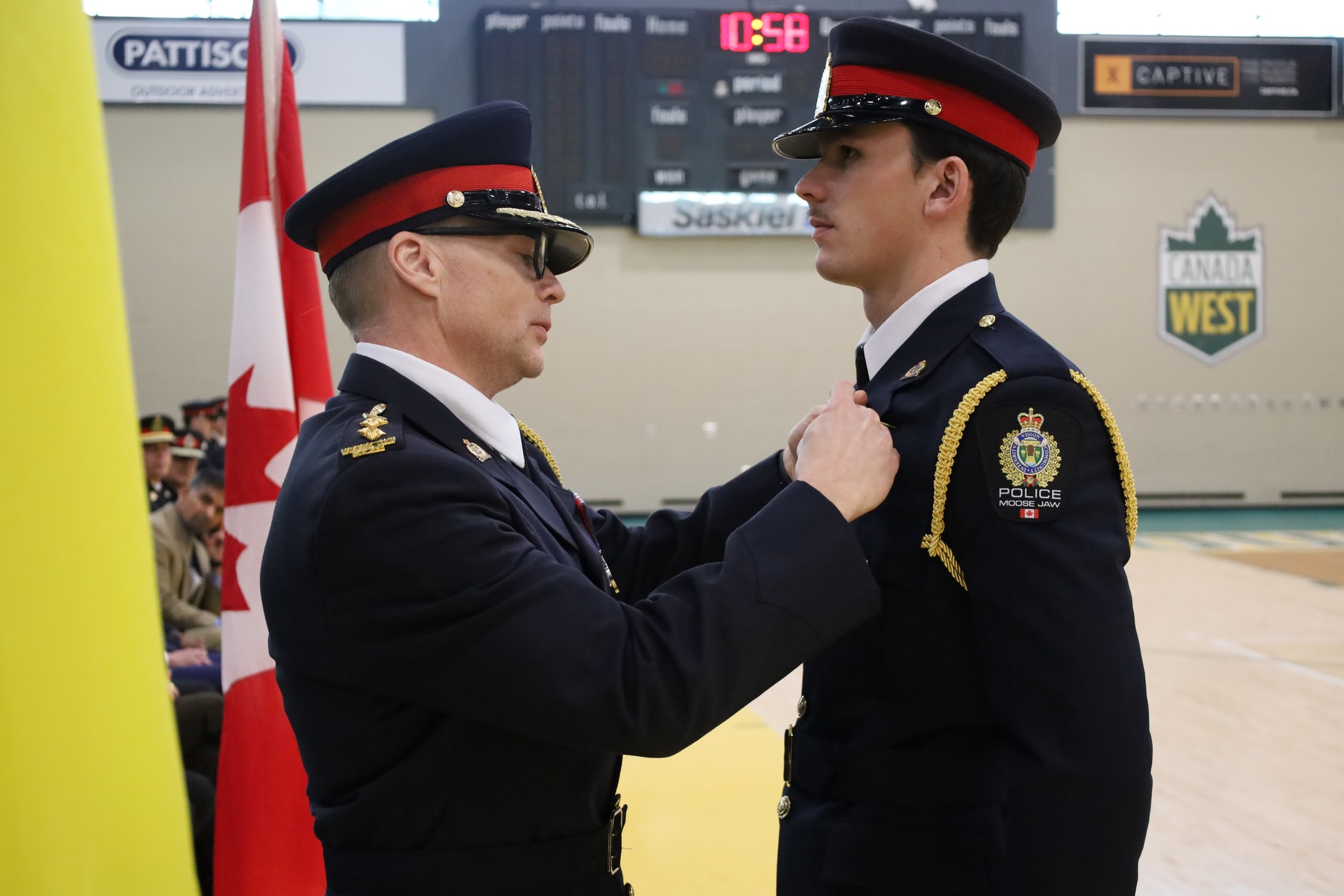 Moose Jaw Police Service welcome two new constables - DiscoverMooseJaw ...
