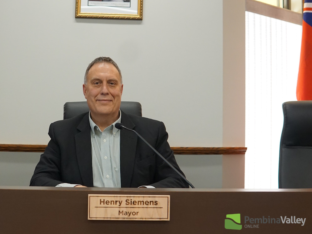 Looking ahead to 2025 with Winkler Mayor Henry Siemens ...