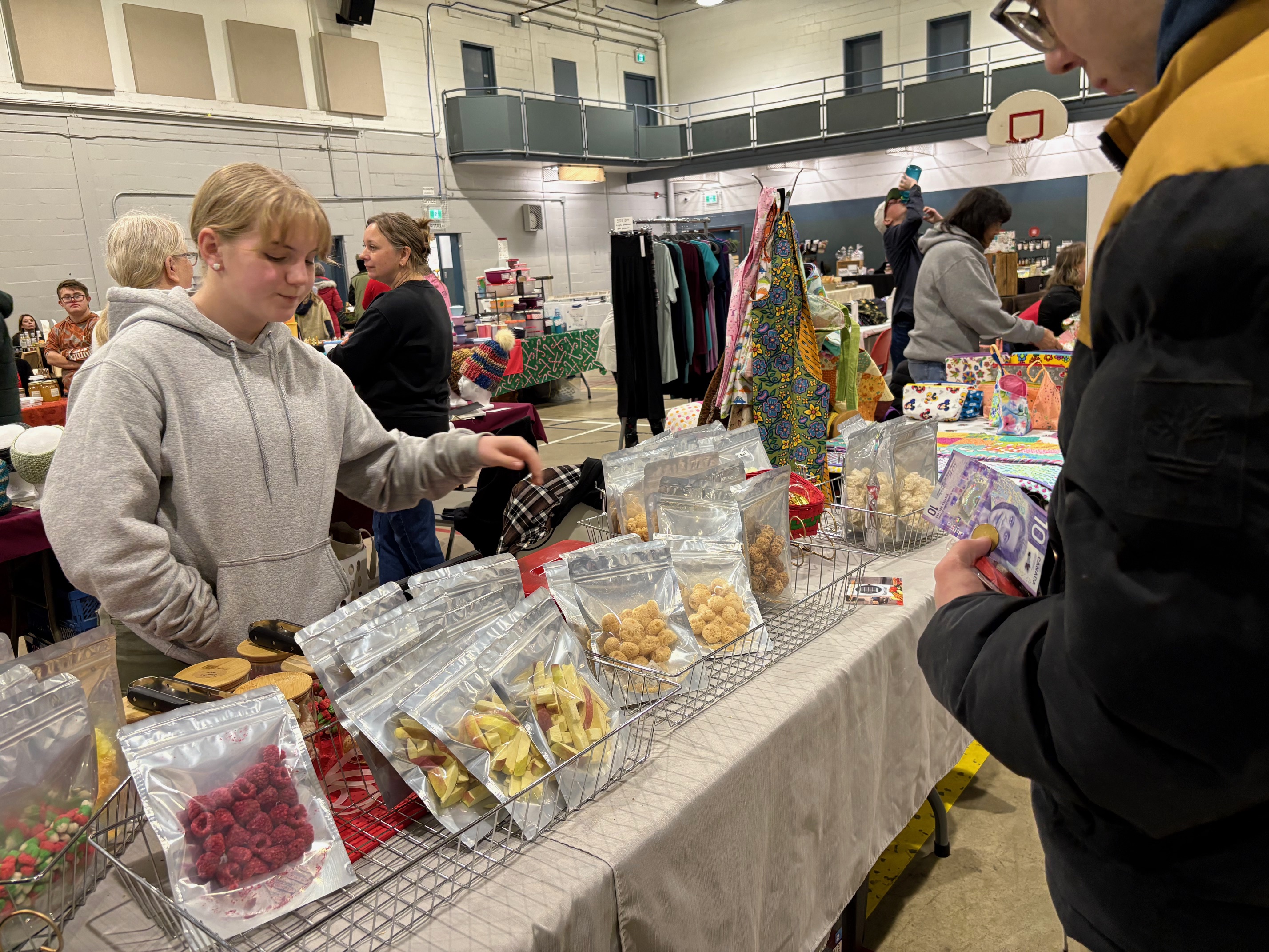 Snow didn't stop the Pop-Up Shoppes - SwiftCurrentOnline.com - Local ...