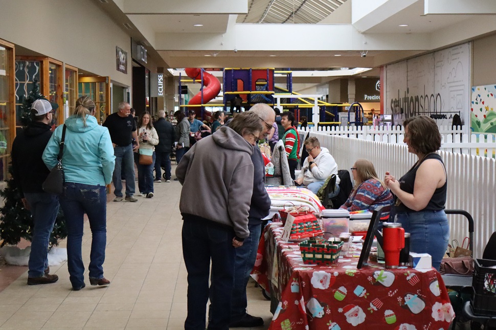 Mall Markets draw hundreds to Swift Current Mall - SwiftCurrentOnline ...