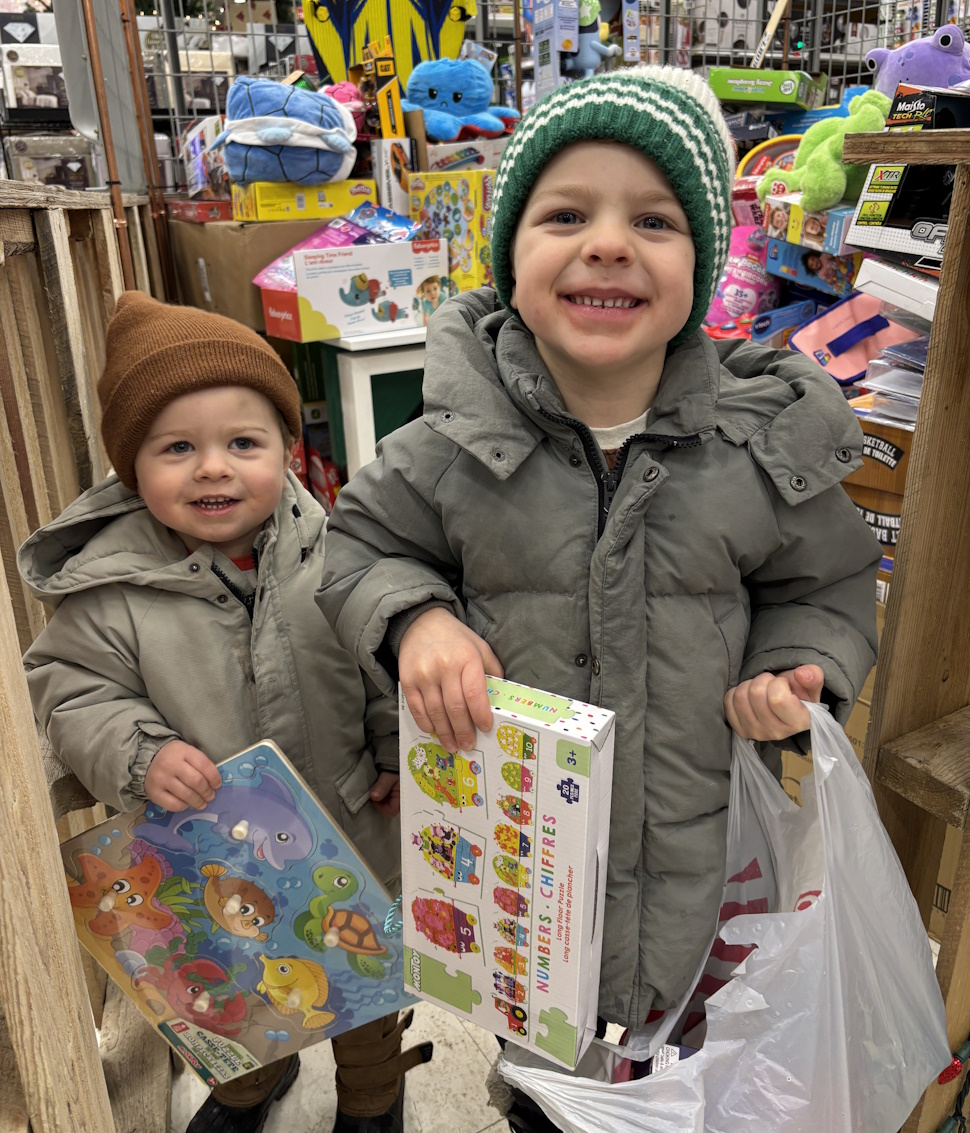 ‘Thank you so much to everybody’, nearly 2,000 toys donated at Toys ...