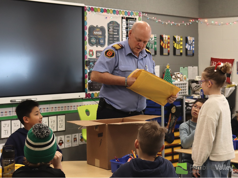 Morden student, grade 4, wins provincial fire prevention competition ...