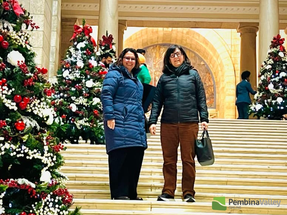 Manitoba School Boards Association meets with Immigration Minister to ...